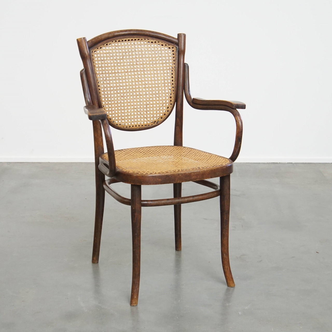 Original Vintage Thonet Chair With Webbing Seat | €220 | Whoppah
