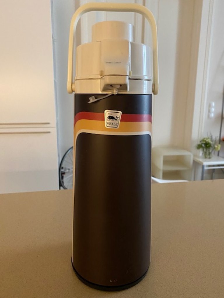 Termo Space Age Metro Whale fabricado en Taiwán en los años 60/70 | €24 | Whoppah