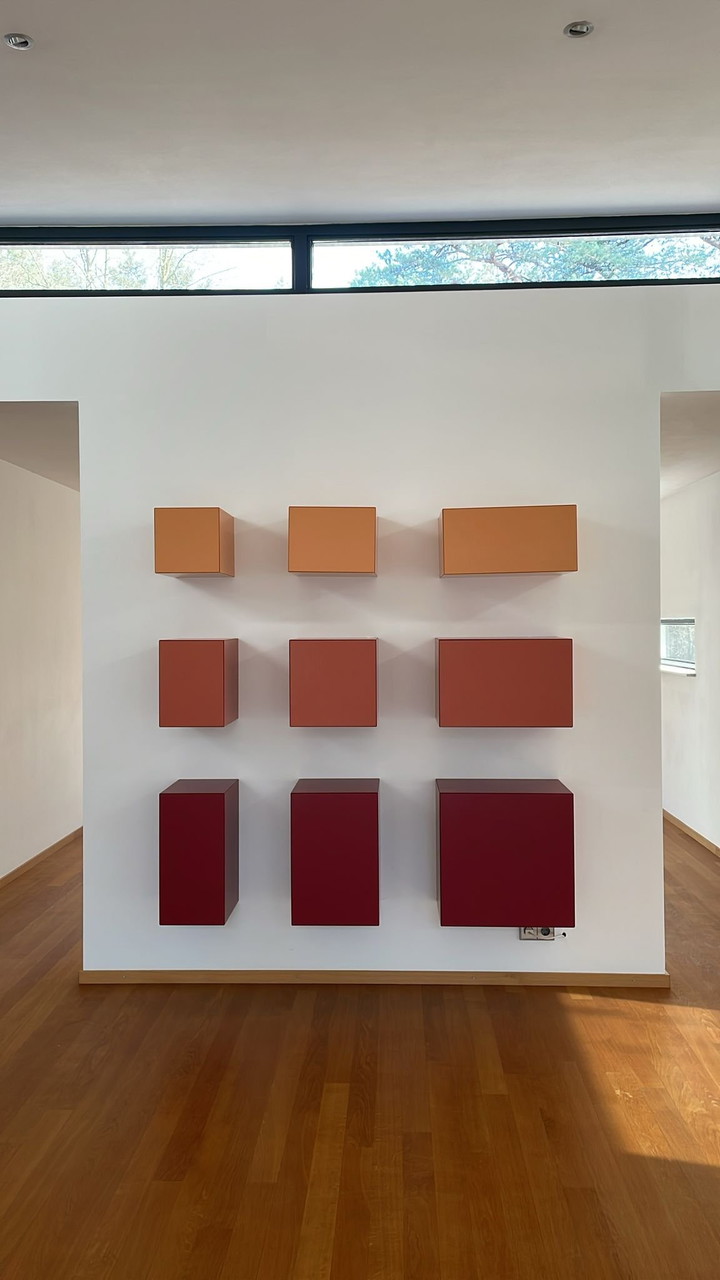 9x Pastoe Visio cabinet | €2,250 | Whoppah