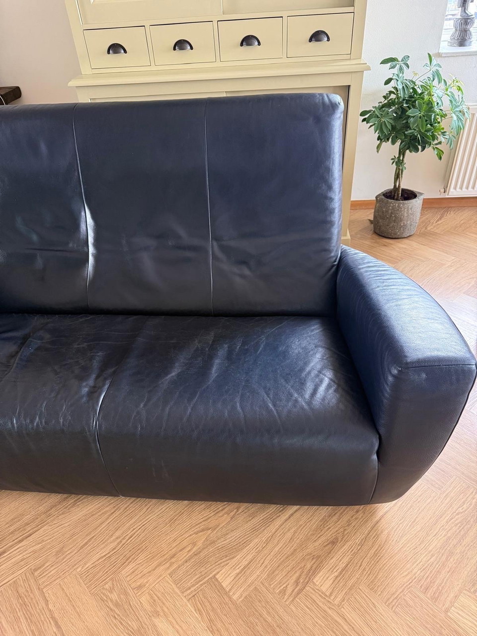 Label Longo Sofa | €400 | Whoppah