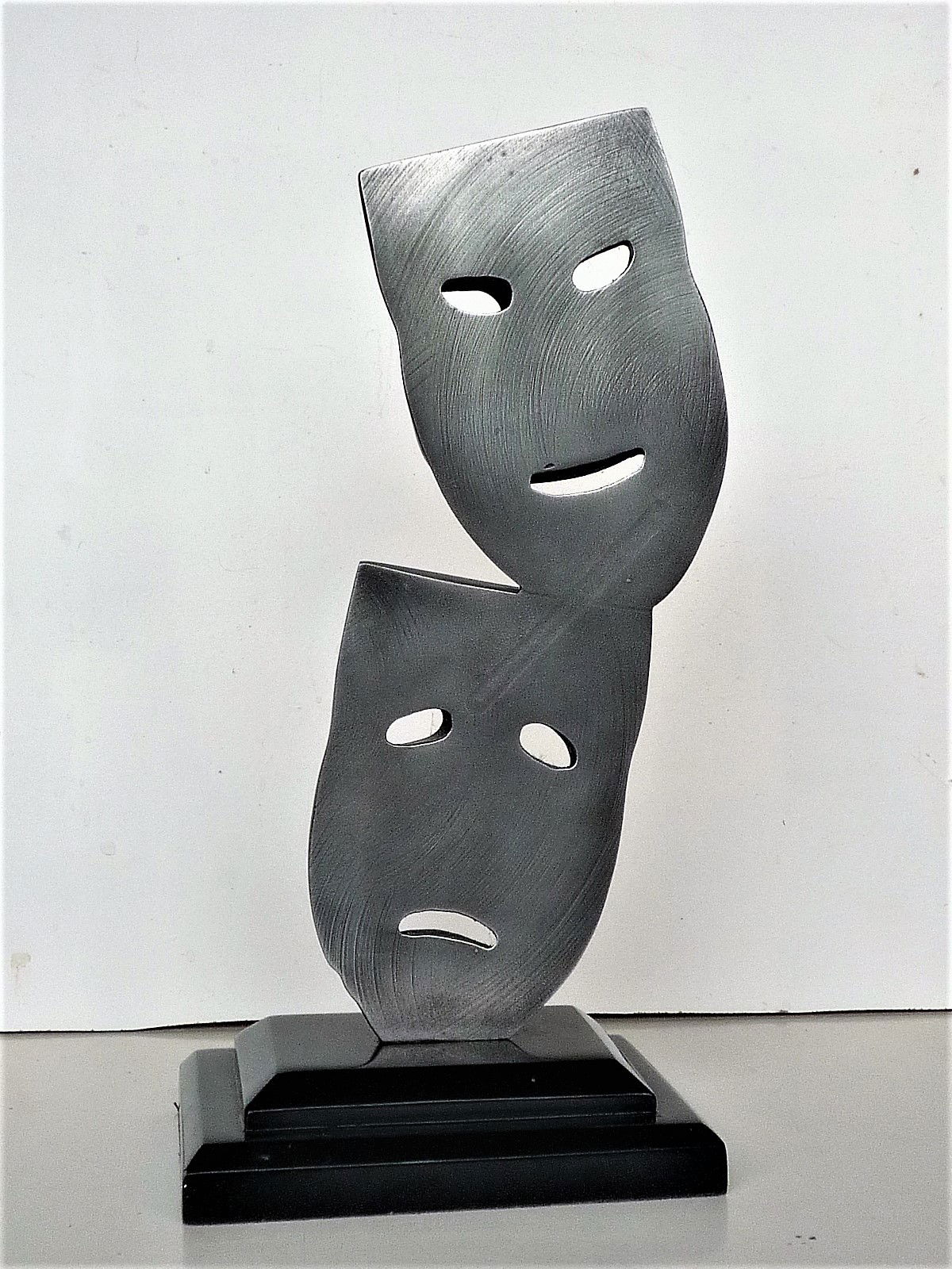 (Bromley UK) - Compulsion Gallery Theatrical Masks Sculpture | €250 ...