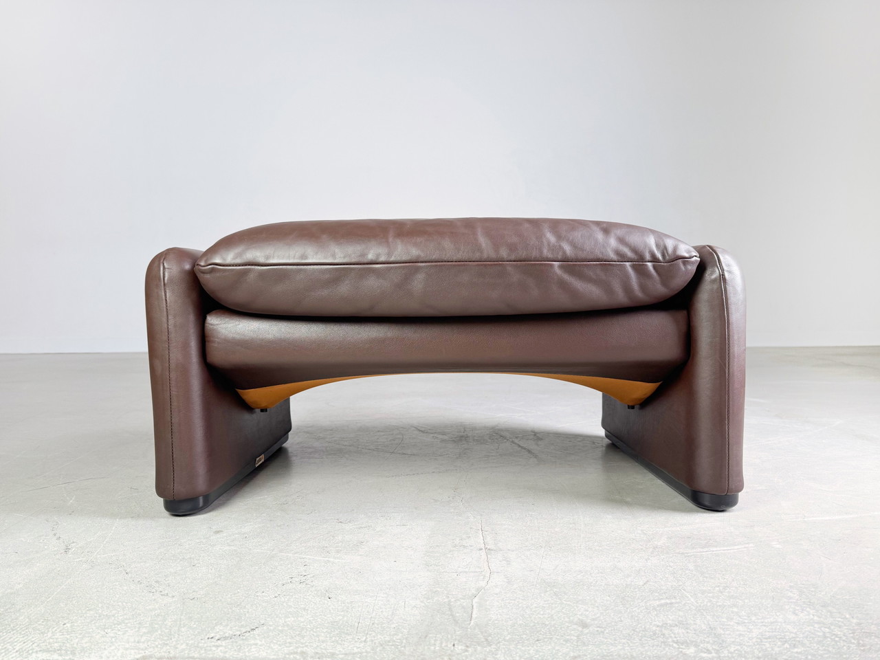 Original Cassina Maralunga Ottoman Leather Stool Brown Vico Magistretti ...