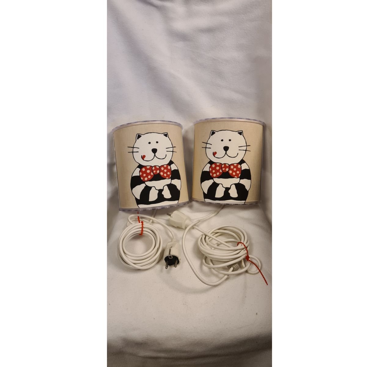 Ikea cat wall lamps (children) | €25 | Whoppah