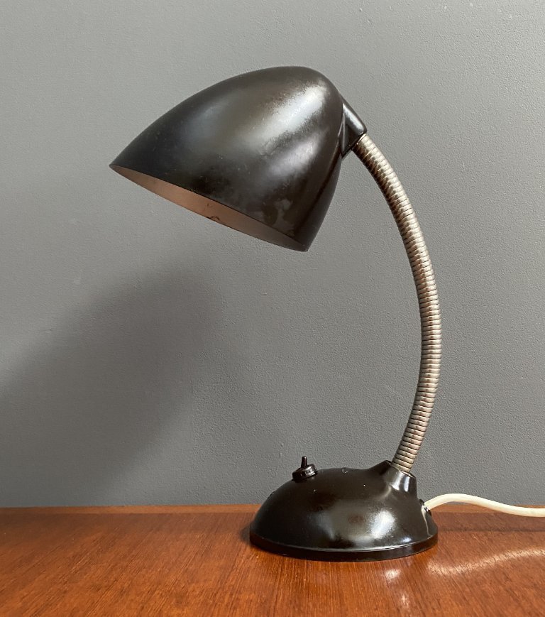 Bakelit-Tischleuchte von Eric Kirkman Cole, Modell 11105, 1960er Jahre ...