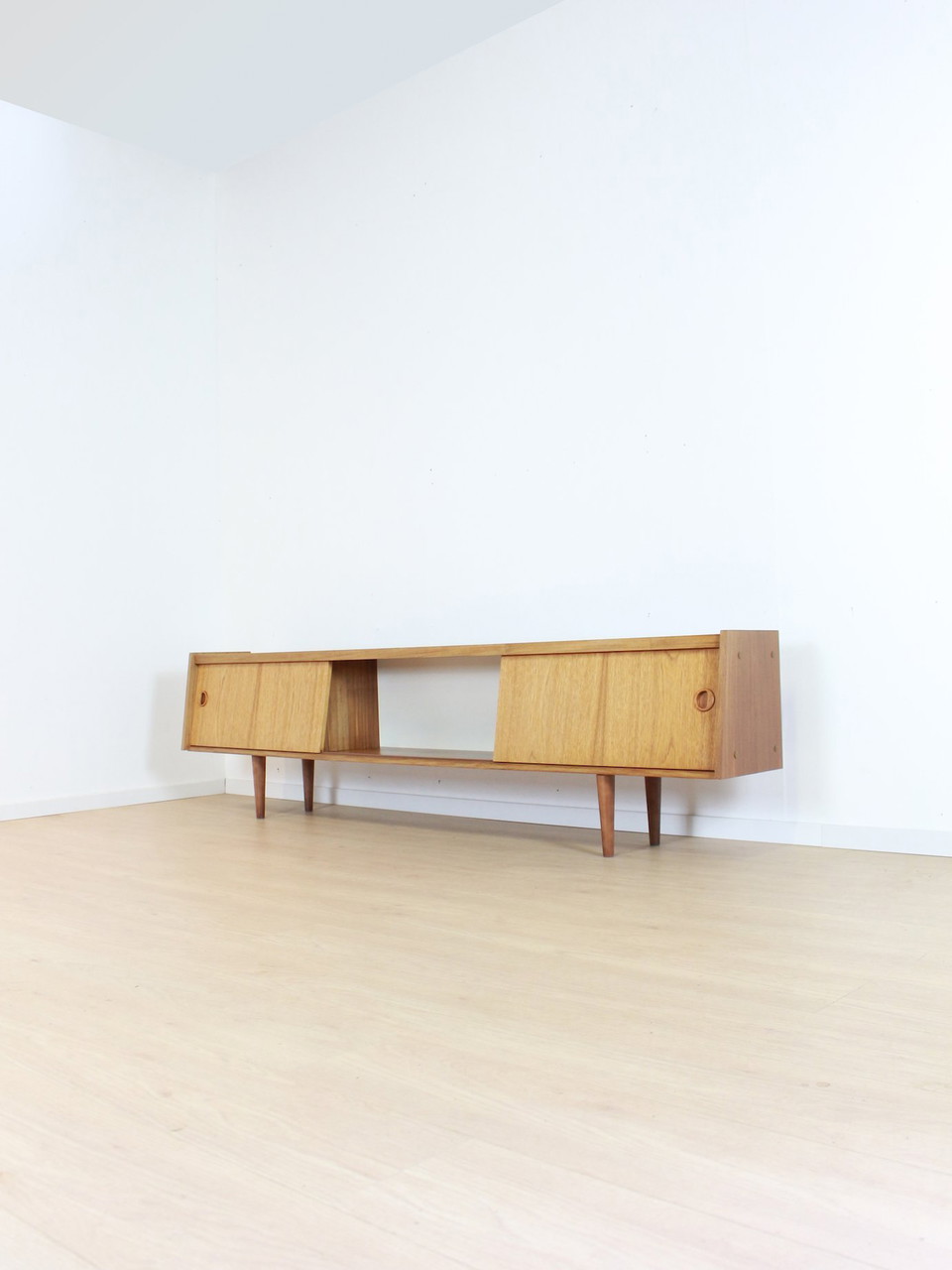 Vintage Sideboard Sideboard Shallow | €745 | Whoppah