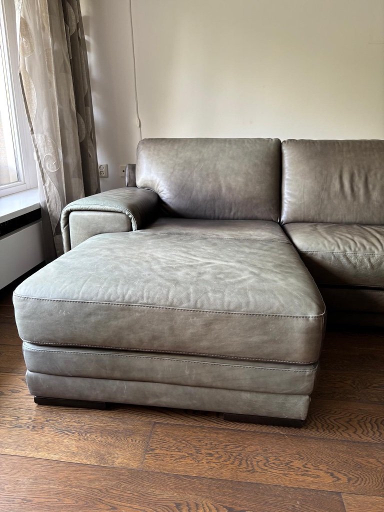 Natuzzi Three Seater With Chaise Longue | €150 | Whoppah