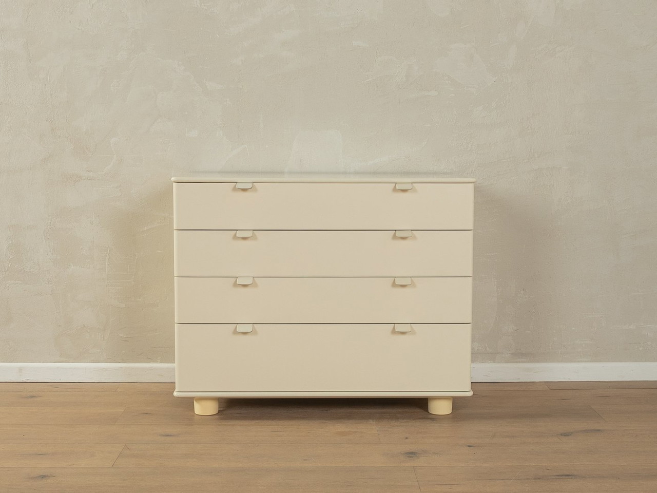 Mutaro Kommode von Peter Maly | €1,199 | Whoppah