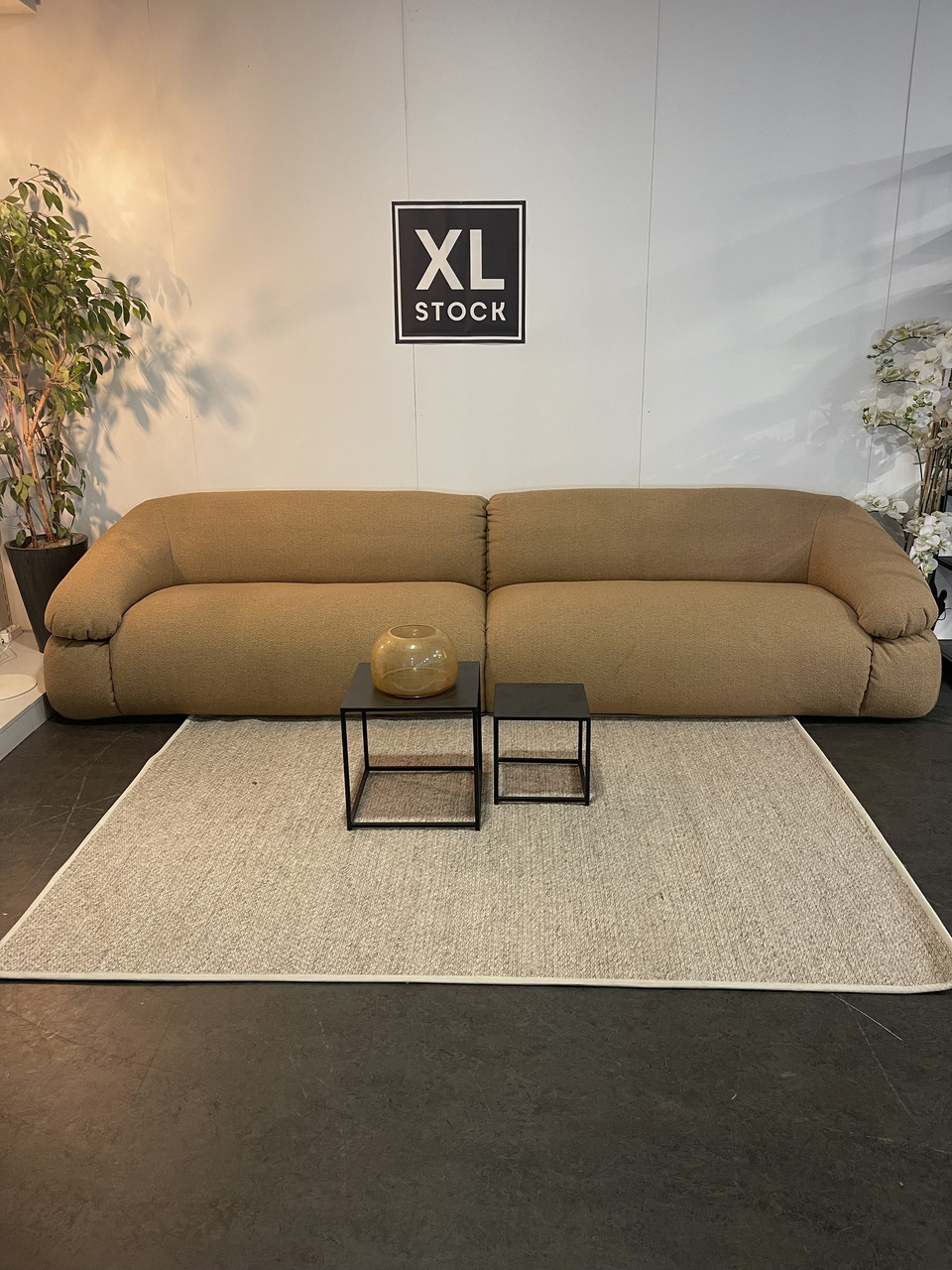 Xl Stock Bank | €1,650 | Whoppah