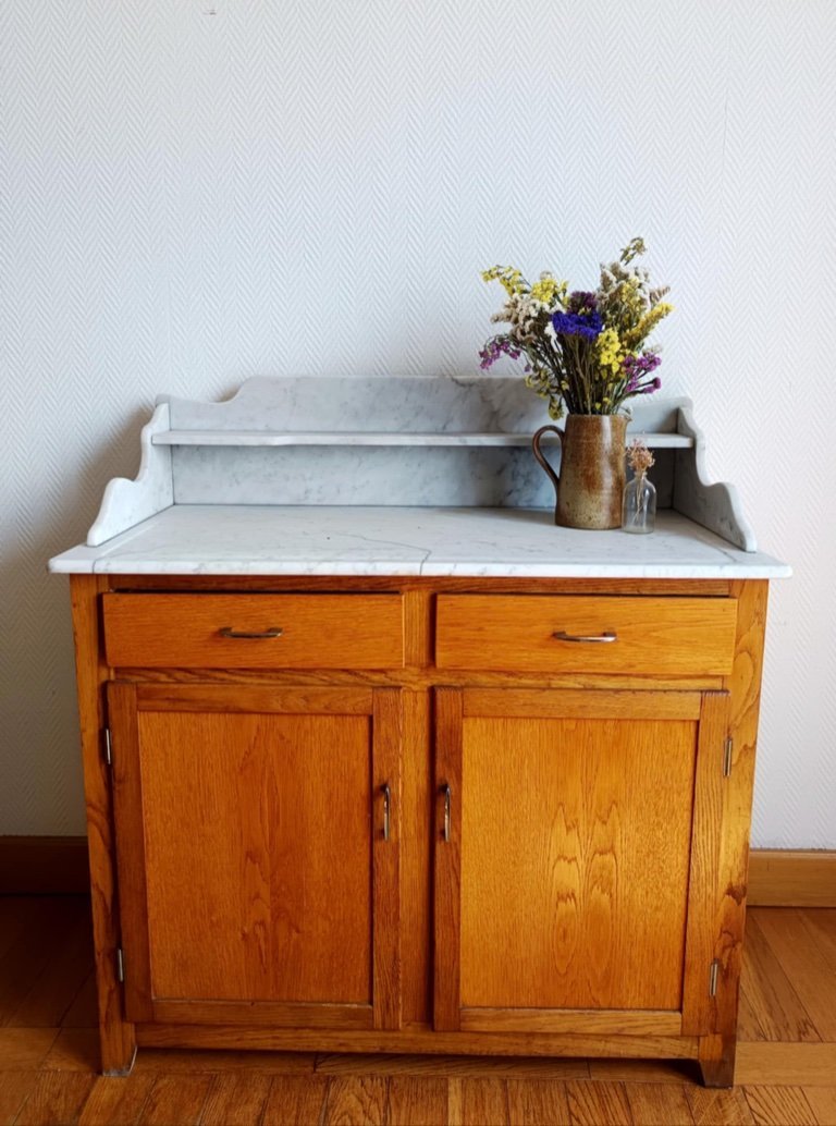 Art Deco Marmor Toilettenmöbel | €200 | Whoppah