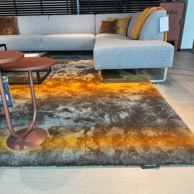 Tappeto Metropolis di CS Rugs - 325x350 | €5,999 | Whoppah