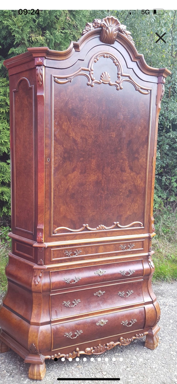 Barok Buikkast | €1,250 | Whoppah