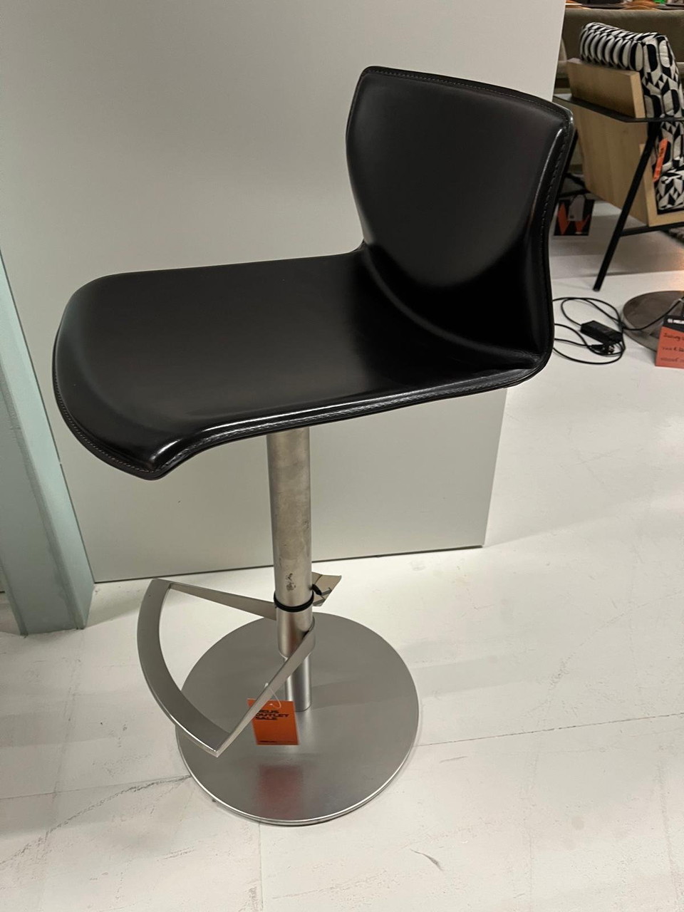 Lapalma Kai Barstool Black | €705 | Whoppah