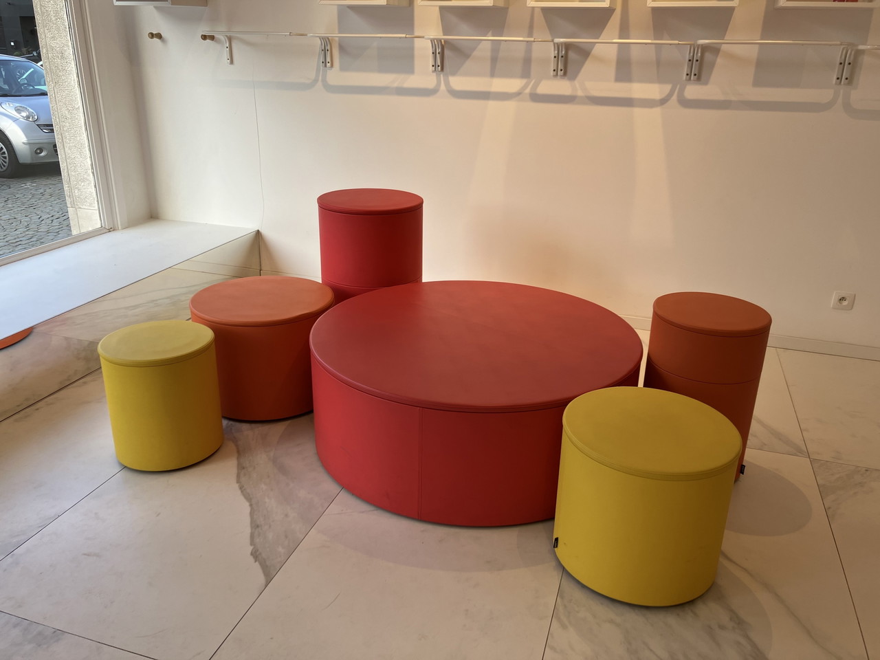 6x Roundabout seat/table modular system | €1,365 | Whoppah