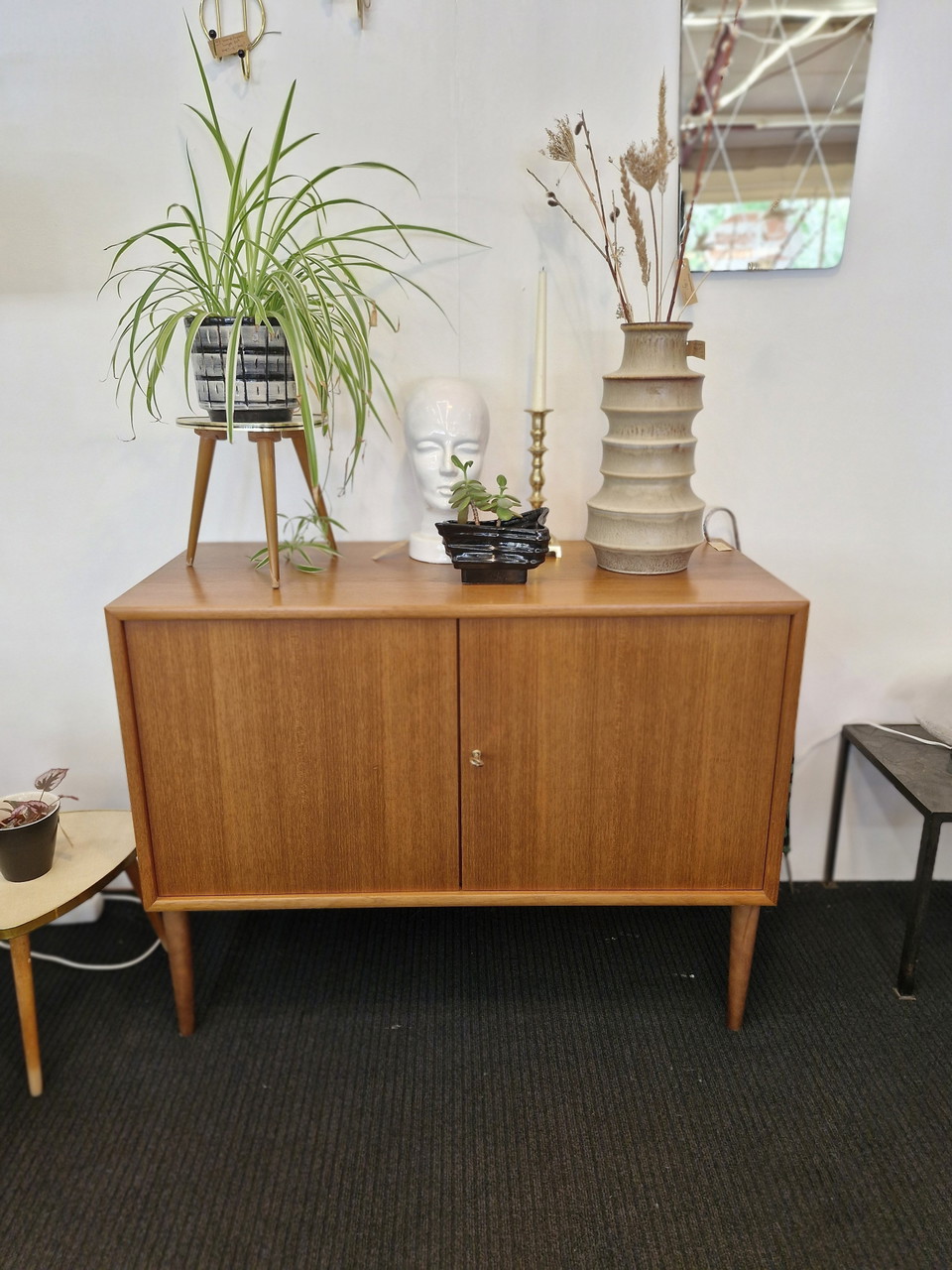 Beautiful Small Vintage Sideboard Teak Veneer 70s | €475 | Whoppah