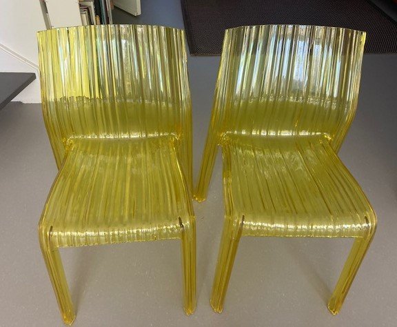 2 Kartell Frilly Chairs by Patricia Urquiola | €100 | Whoppah