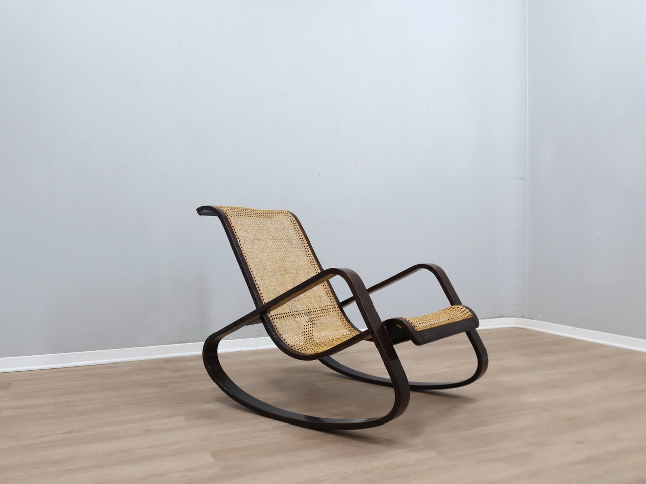 Vintage "Dondolo" Schommelstoel Luigi Crassevig 1970 | €1,350 | Whoppah