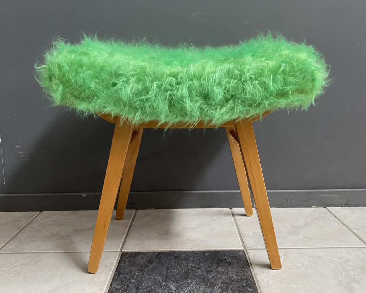 Green Fluffy Foot Stool 1960S | €80 | Whoppah