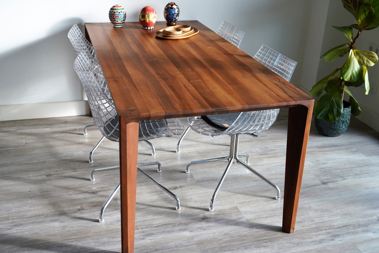 Artisan Table à manger Hanny | €1,975 | Whoppah