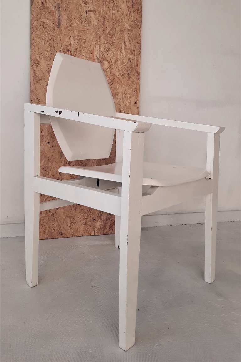 Old cubist chair, ca.1920-1935 | €295 | Whoppah