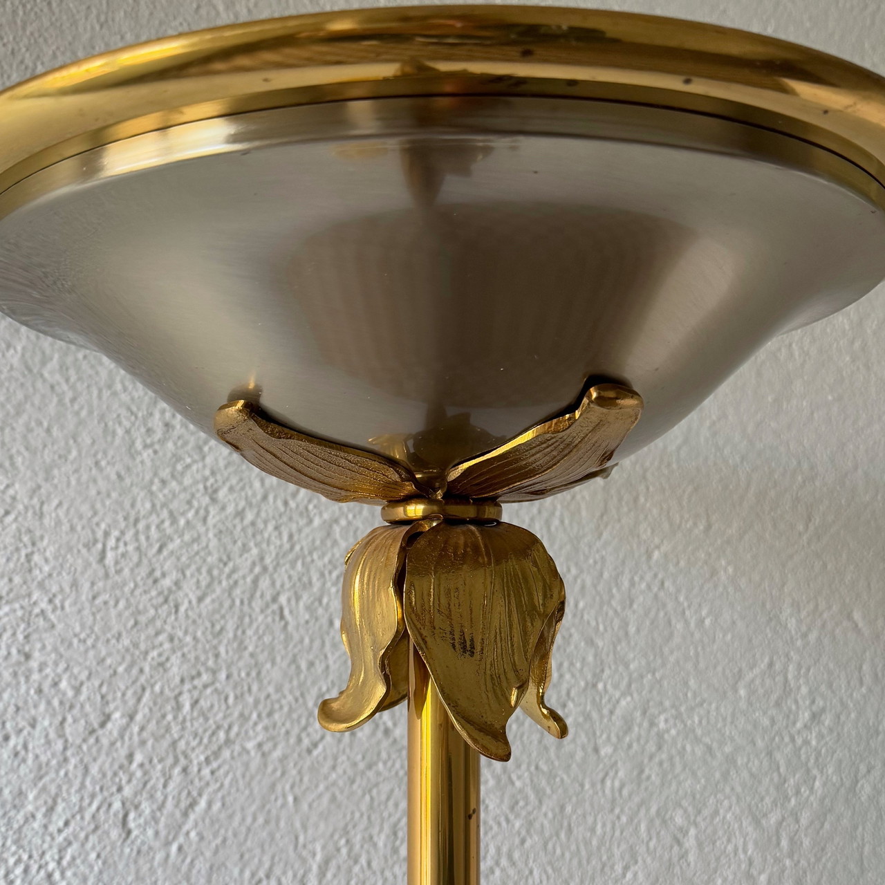 Brass Bronze Floor Lamp 70s | €590 | Whoppah