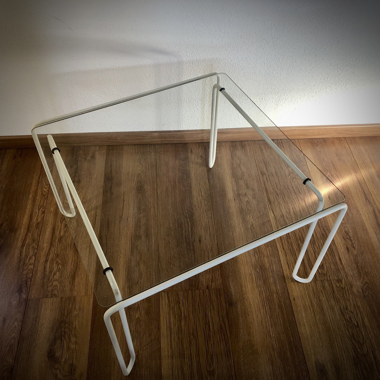 Tubular Frame Design Salontafel | €245 | Whoppah