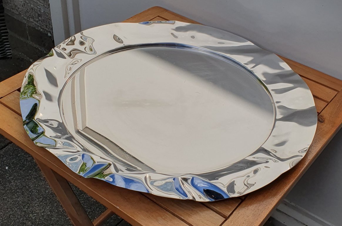 Alessi Foix tray plate dish | €49 | Whoppah