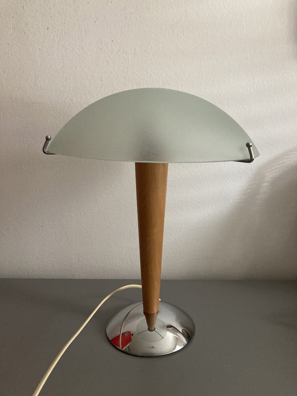 Vintage IKEA tafellamp | €49 | Whoppah