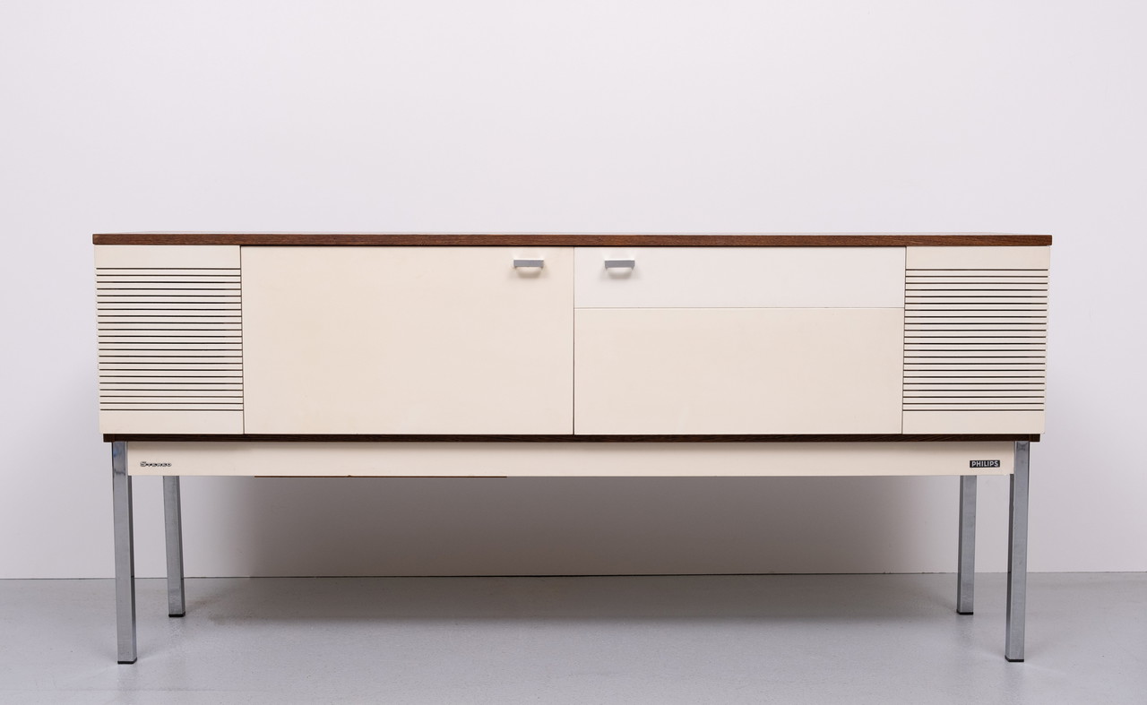 Philips Console Stereo Model 22Rf 820 | €750 | Whoppah