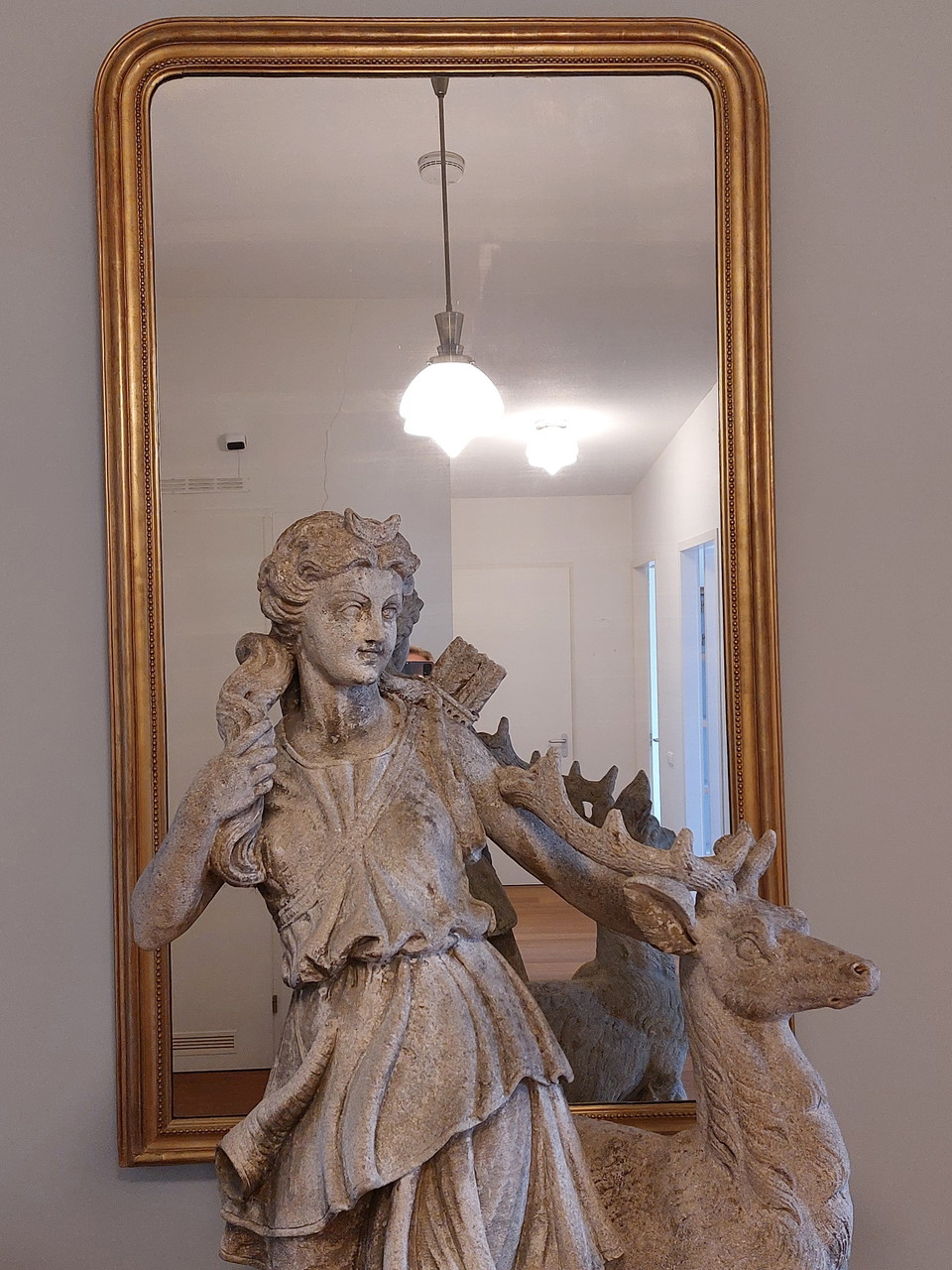 Large Bow Mirror Gilded Wood Vintage | €700 | Whoppah
