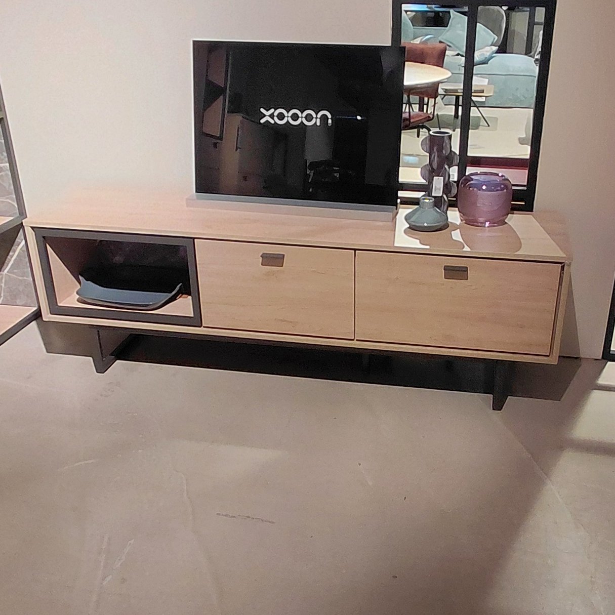 Xooon Helsinki tv-meubel | €559 | Whoppah