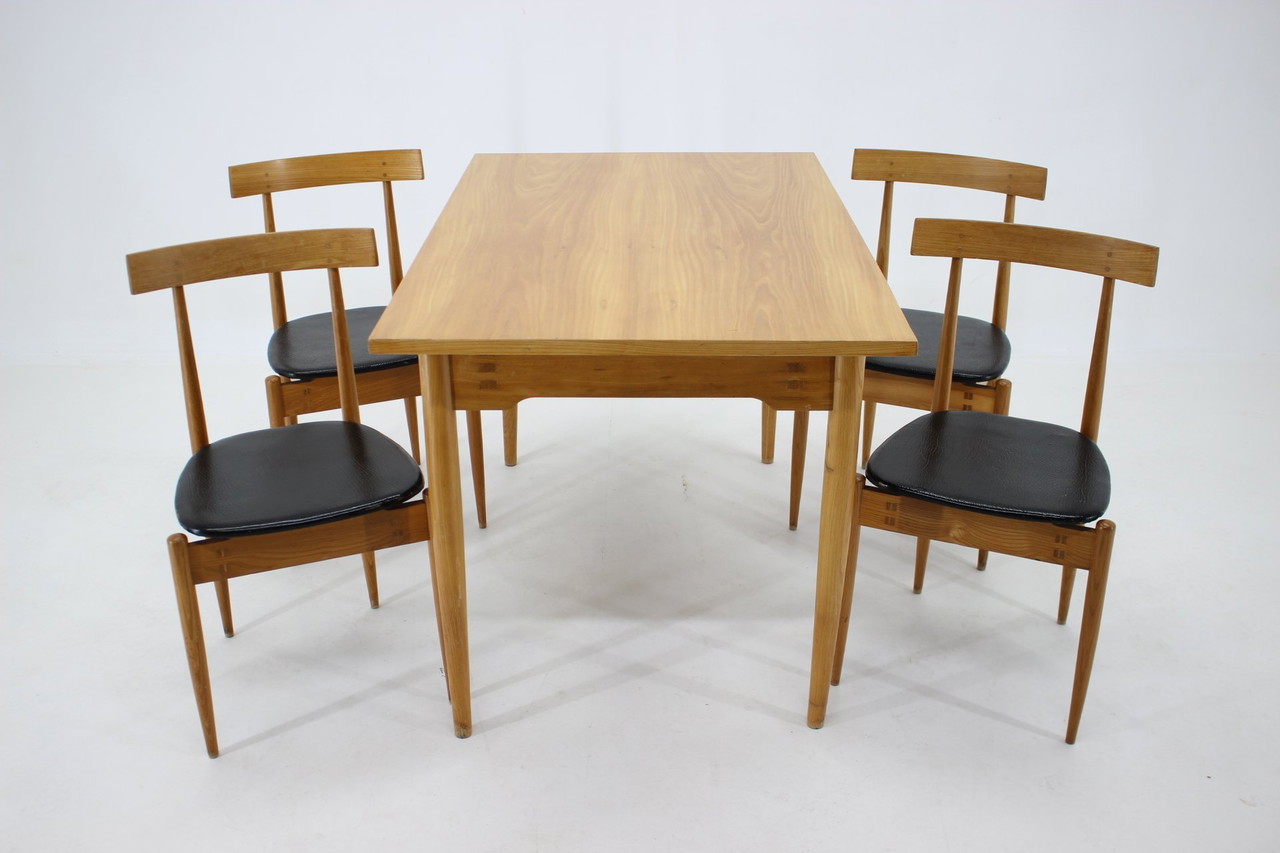 1960s Rare Alan Fuchs Dining Set by ULUV, Czechoslovakia | €1,400 | Whoppah
