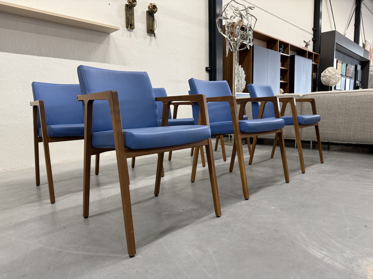 6 Harvink Splinter Dining Chair Blue | €2,250 | Whoppah