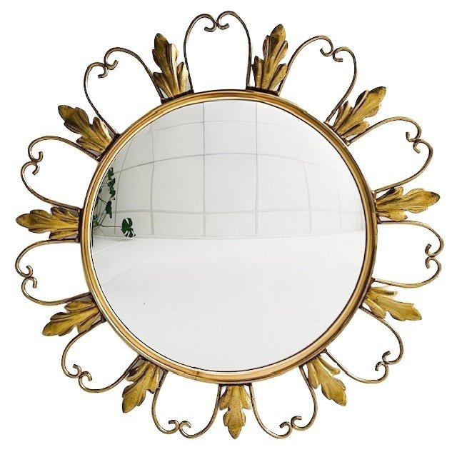 Vintage mid-century Deknudt Sunburst butler mirror circa 1960s | €133. ...