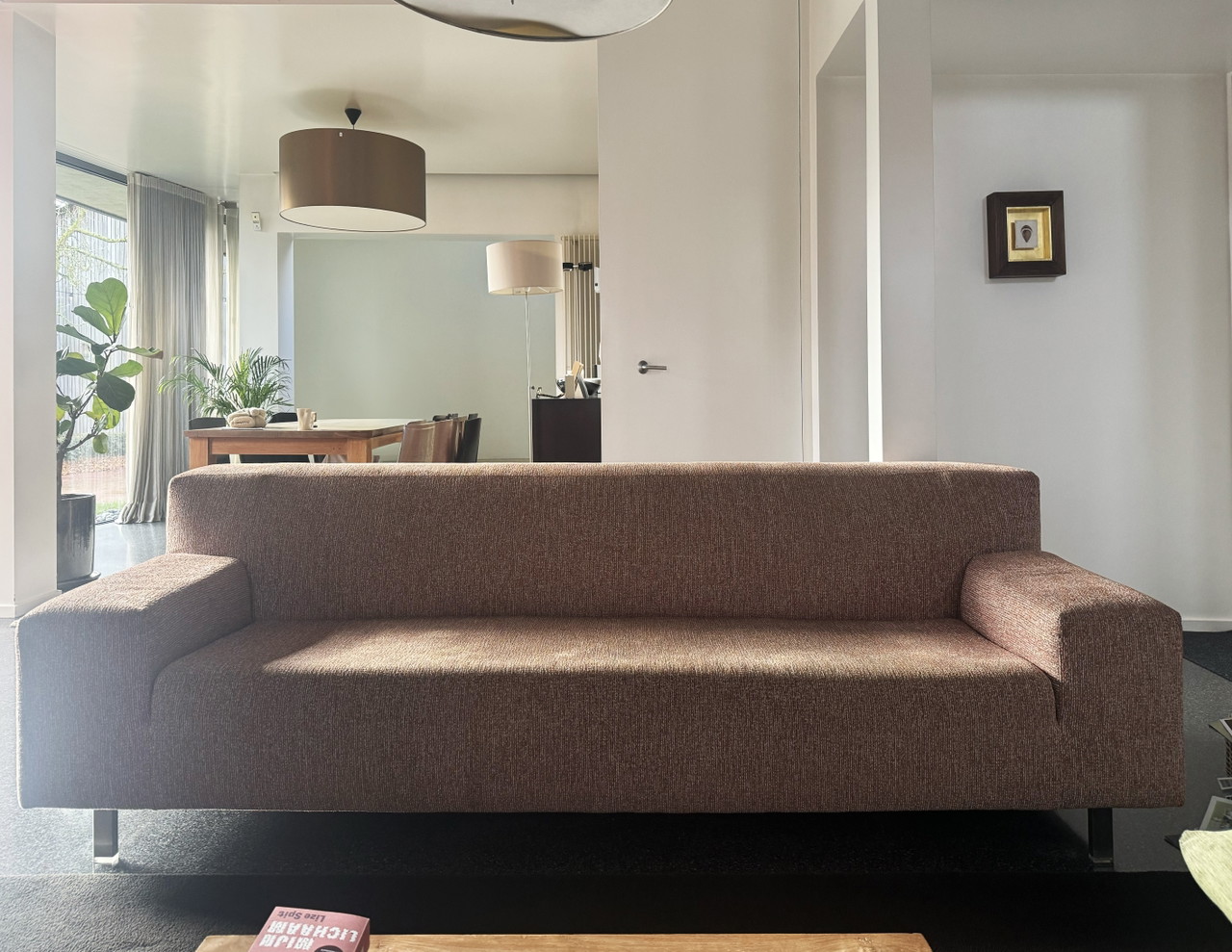 Banc Montis, modèle Lima (3-5 places). Design : Gijs Papavoine | €1,580 ...