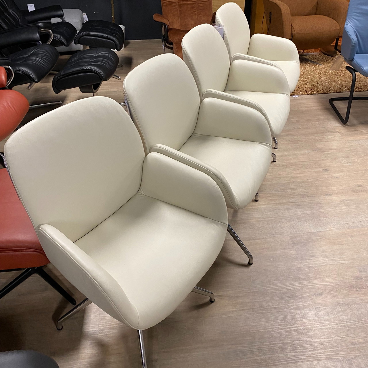 Silla de comedor Stressless Bay (juego de 4) | €2,095 | Whoppah