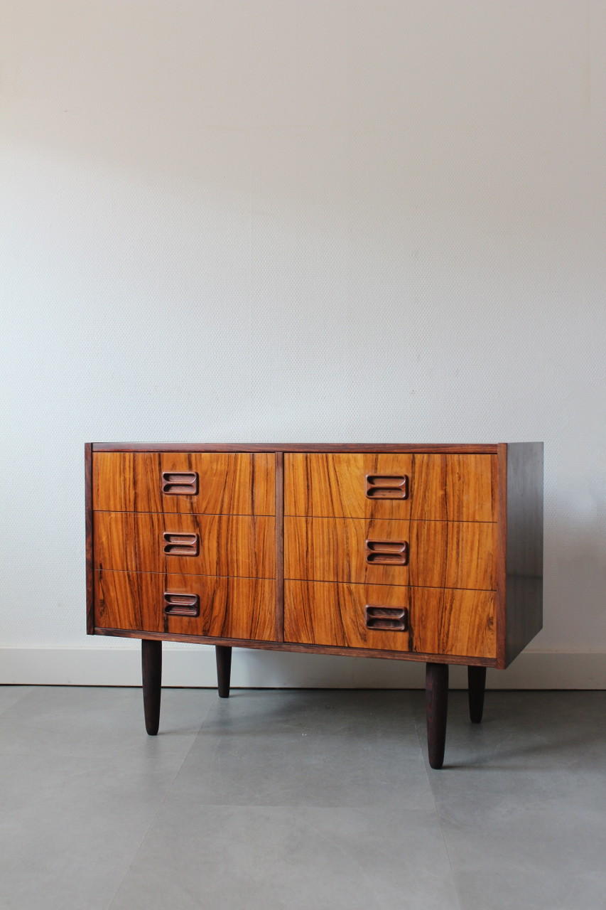 Vintage dänische Kommode/Kleiderschrank von Niels J. Thorsø | €450 ...
