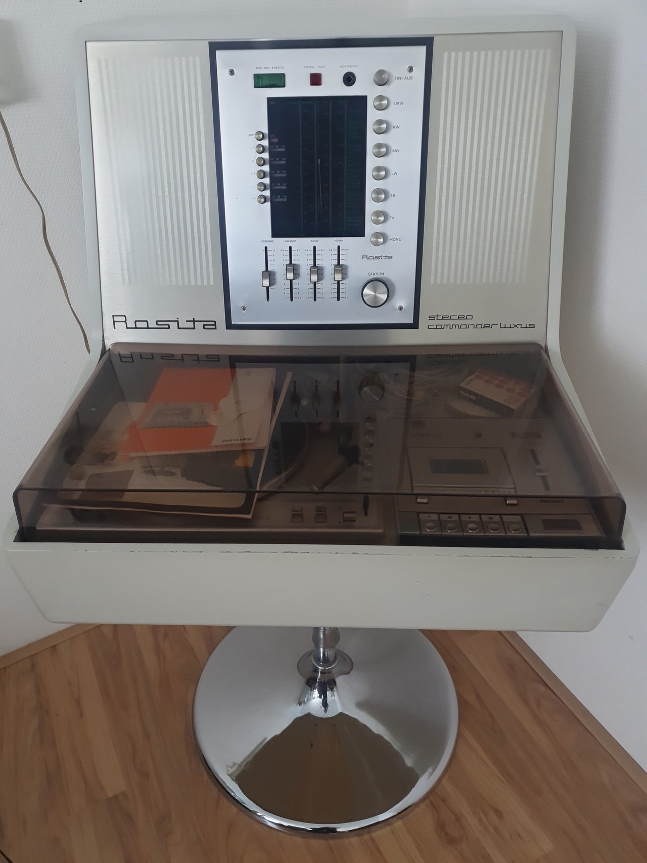 Philips Stereo Coender Luxus Rosita | €6,500 | Whoppah