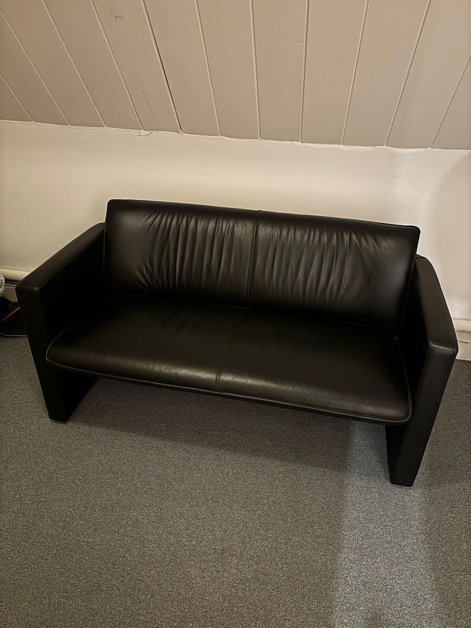 Leolux design bank 145cm | €200 | Whoppah
