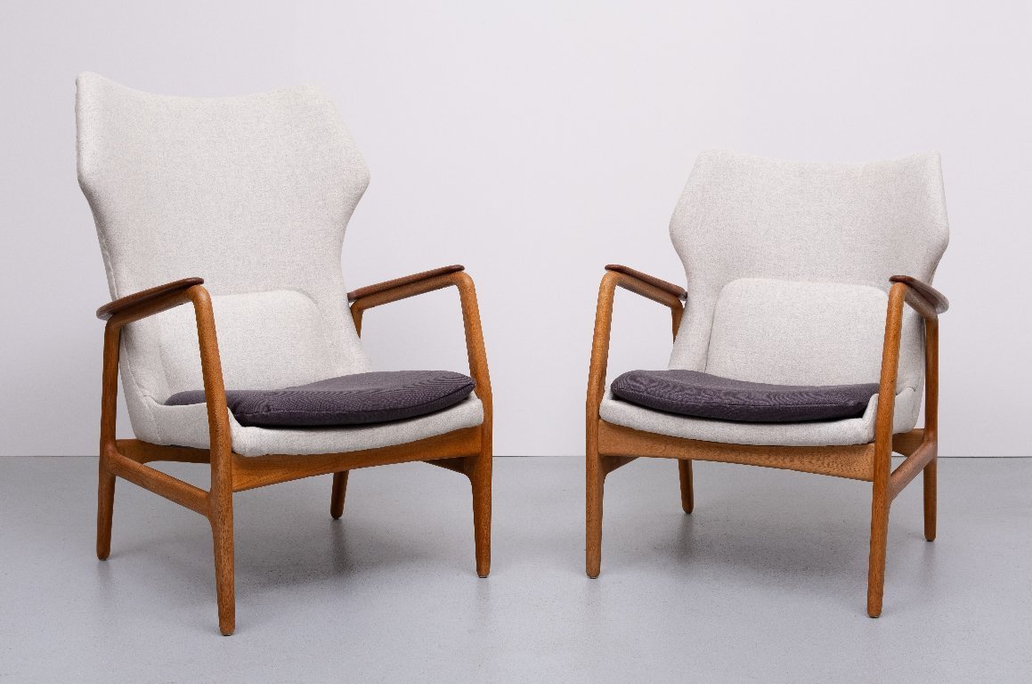 Arnold Madsen and Henry Schubell, pair wingback chairs Bovenkamp ...