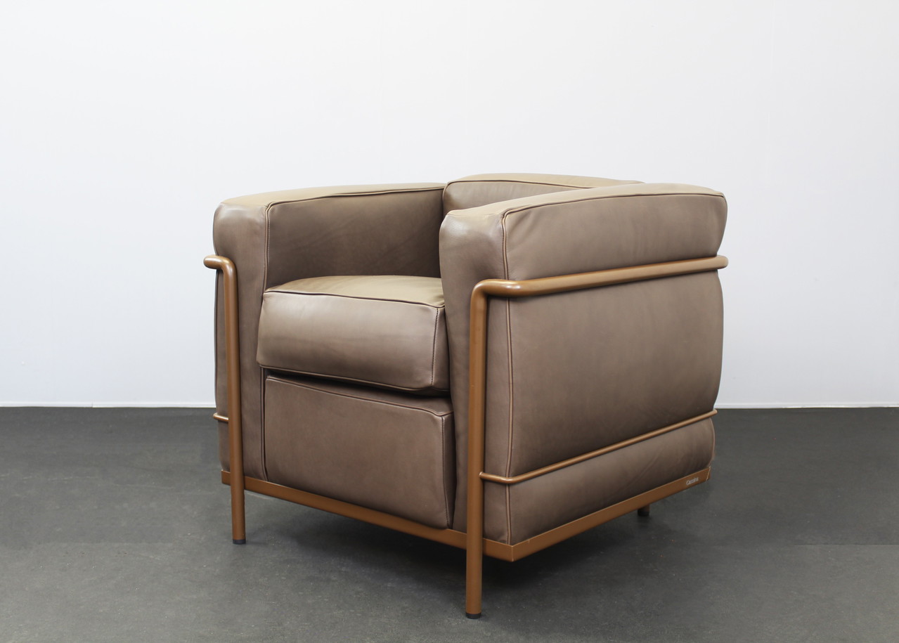 Lc2 Chair Le Corbusier Brown Leather Cassina, Charlotte Perriand Seats ...