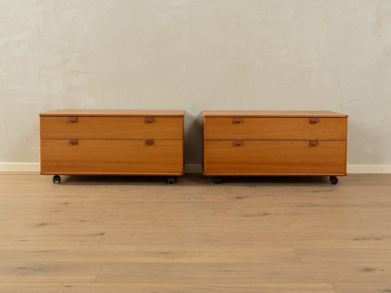 Ladenkasten 1970S, Peter Maly | €1,439 | Whoppah