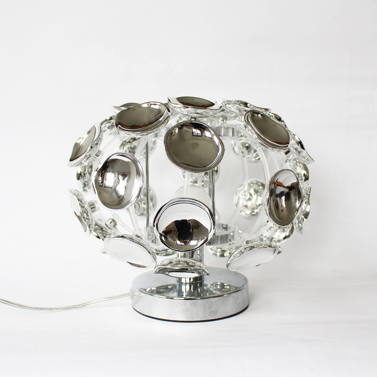 Ronde Chroom Retro Lamp | €50 | Whoppah