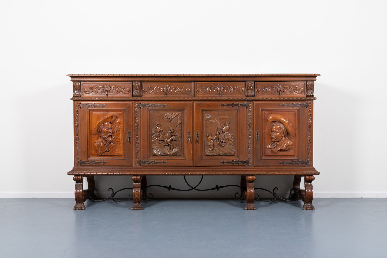 Ambachtelijk gemaakte unieke kast - 'Don Quichot'. | €599 | Whoppah