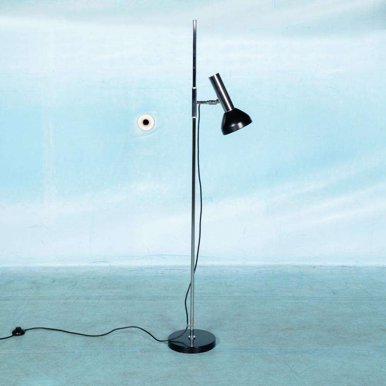 Midcentury modern vloerlamp chroom sixties floor lamp | €434.52 | Whoppah