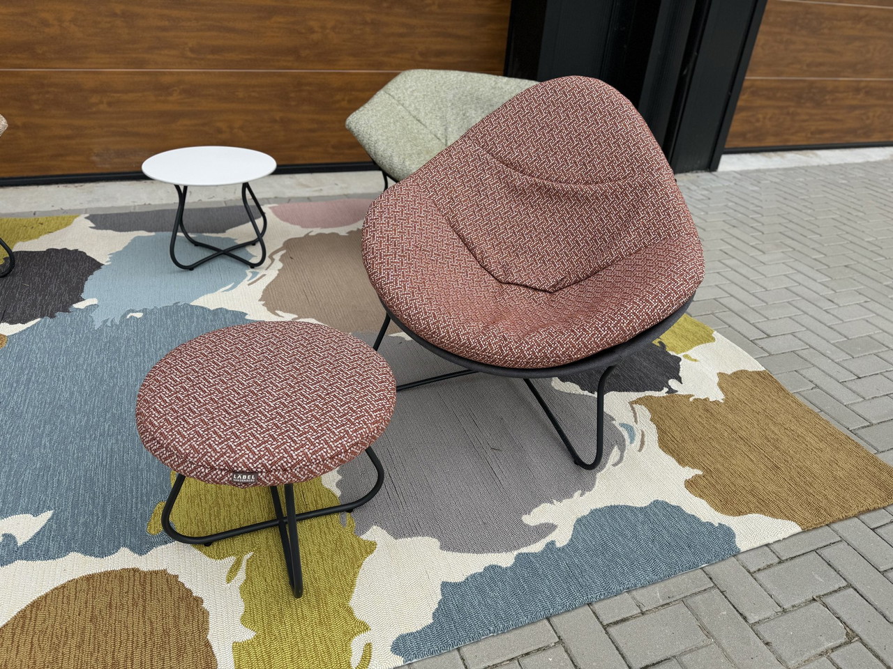 Label Hidde fauteuil met poef Binnen en buiten stoel | €1,299 | Whoppah