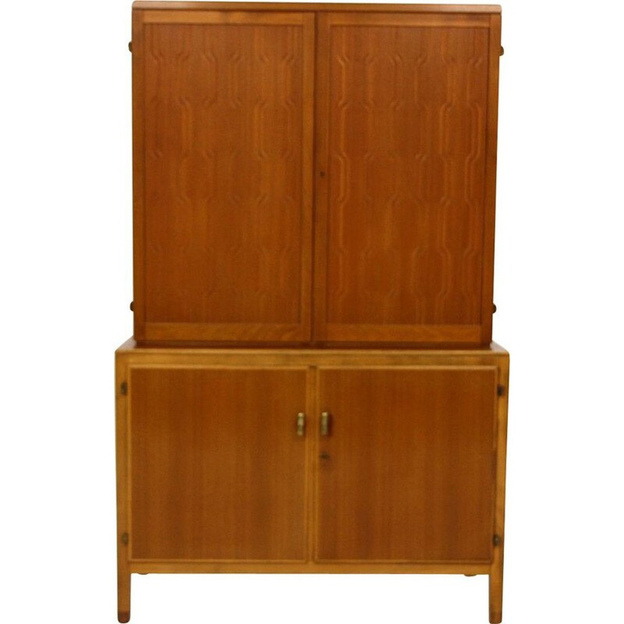 Vintage mahoniehouten kast van Nordiska Kompaniet, 1950 | €1,800 | Whoppah
