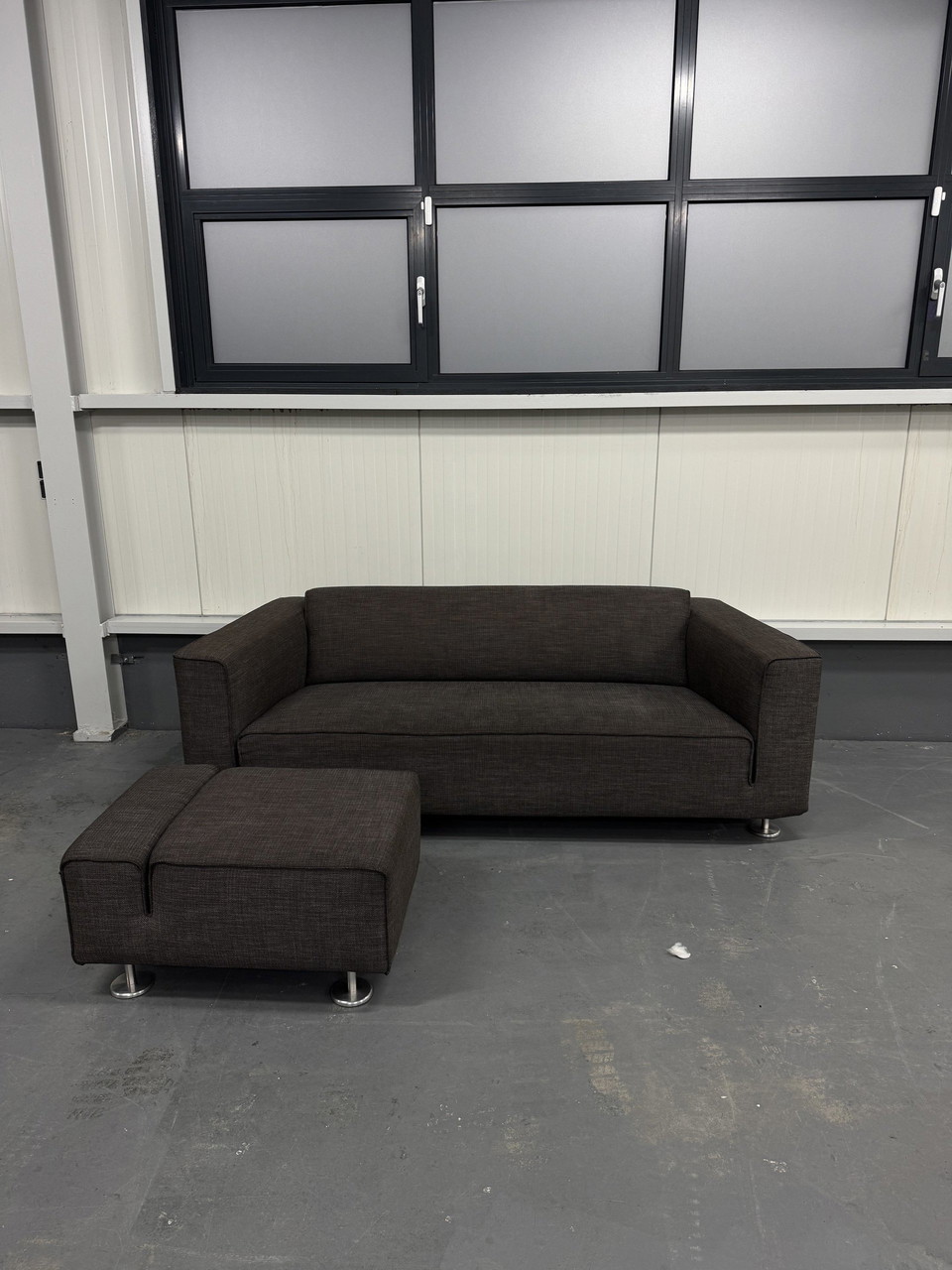 Design op voorraad Blizz 2,5-zitsbank | €870 | Whoppah