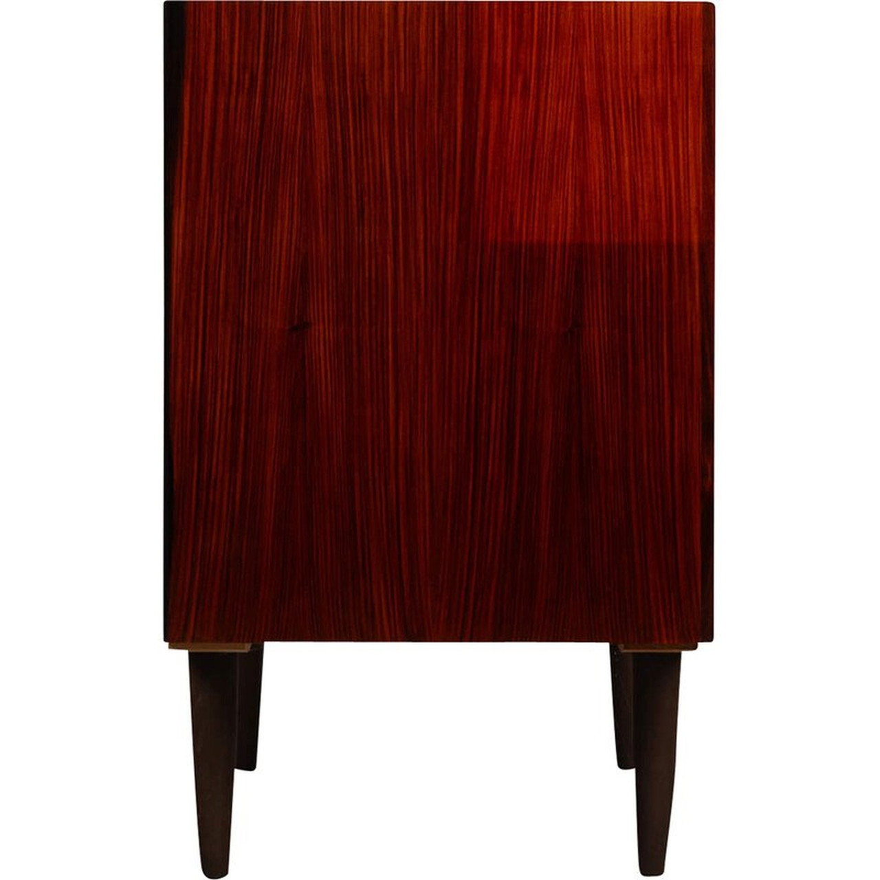 Vintage LCW dressoir in rood gebeitst essenhout van Charles en Ray ...