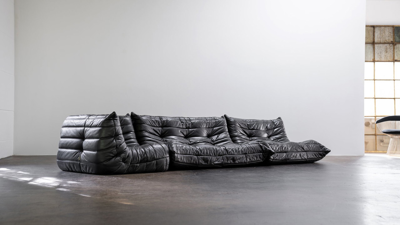 Ligne Roset Togo Bankstel Zwart Leer | €18,000 | Whoppah