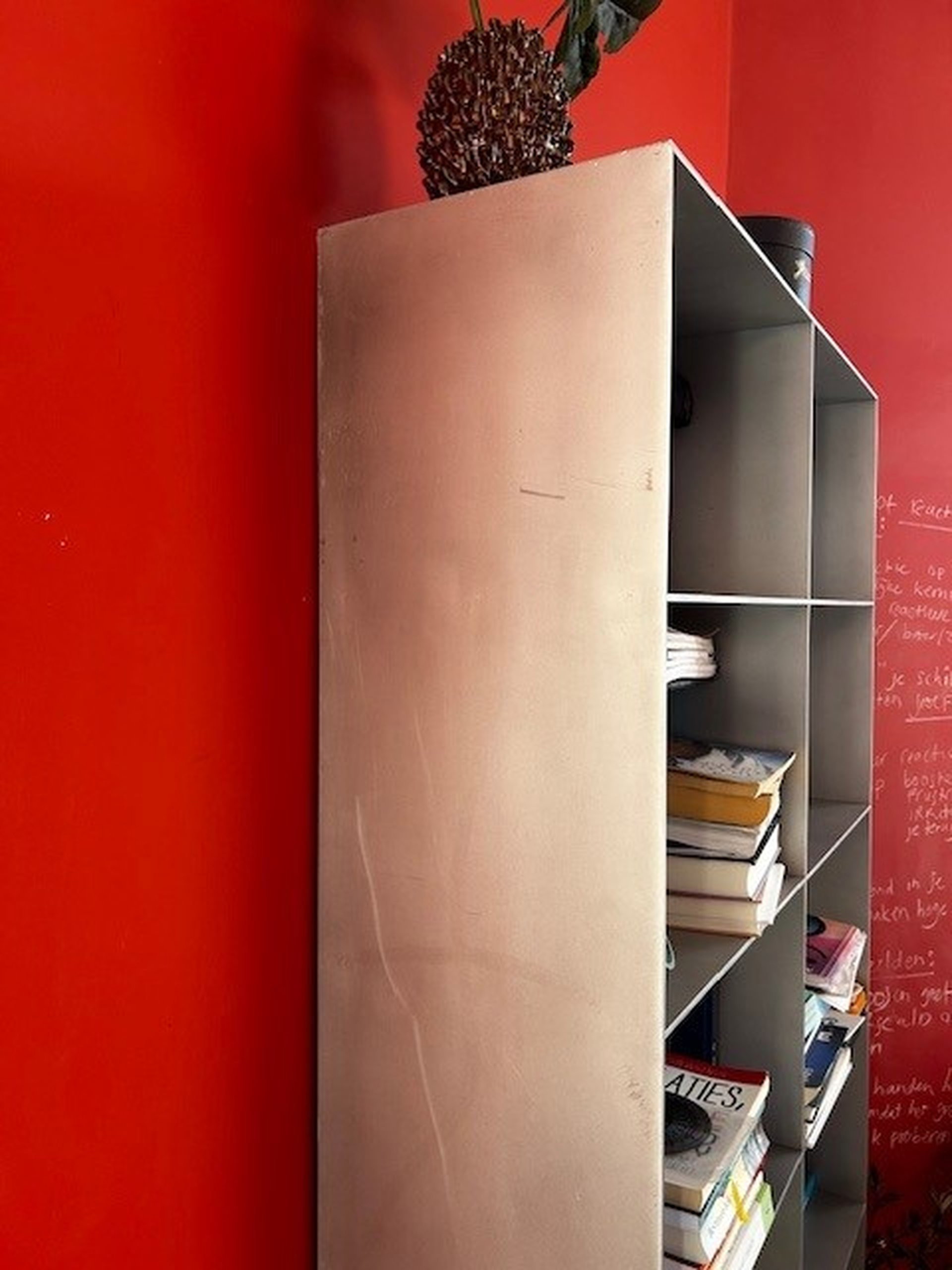 Maarten van Severen Kast | € 2.000 | Whoppah